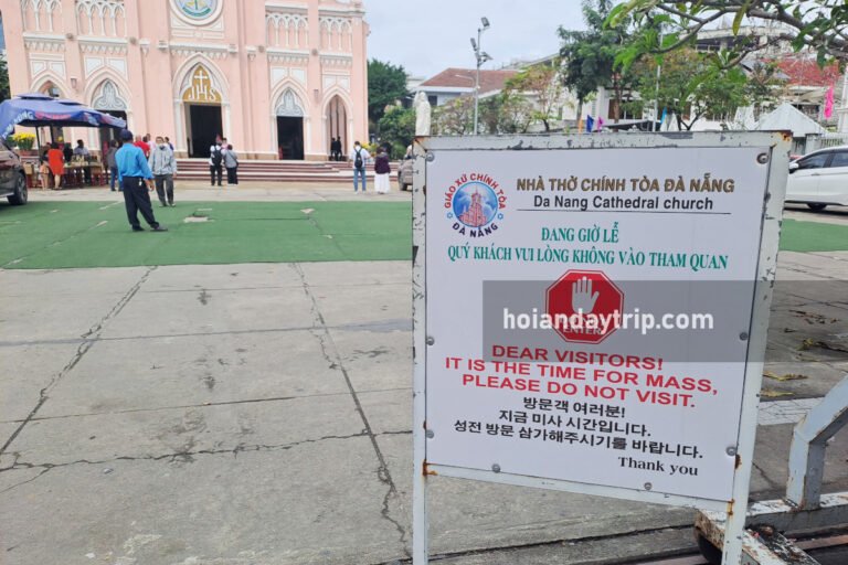Da Nang Cathedral (Pink Church) - Things to See in Da Nang