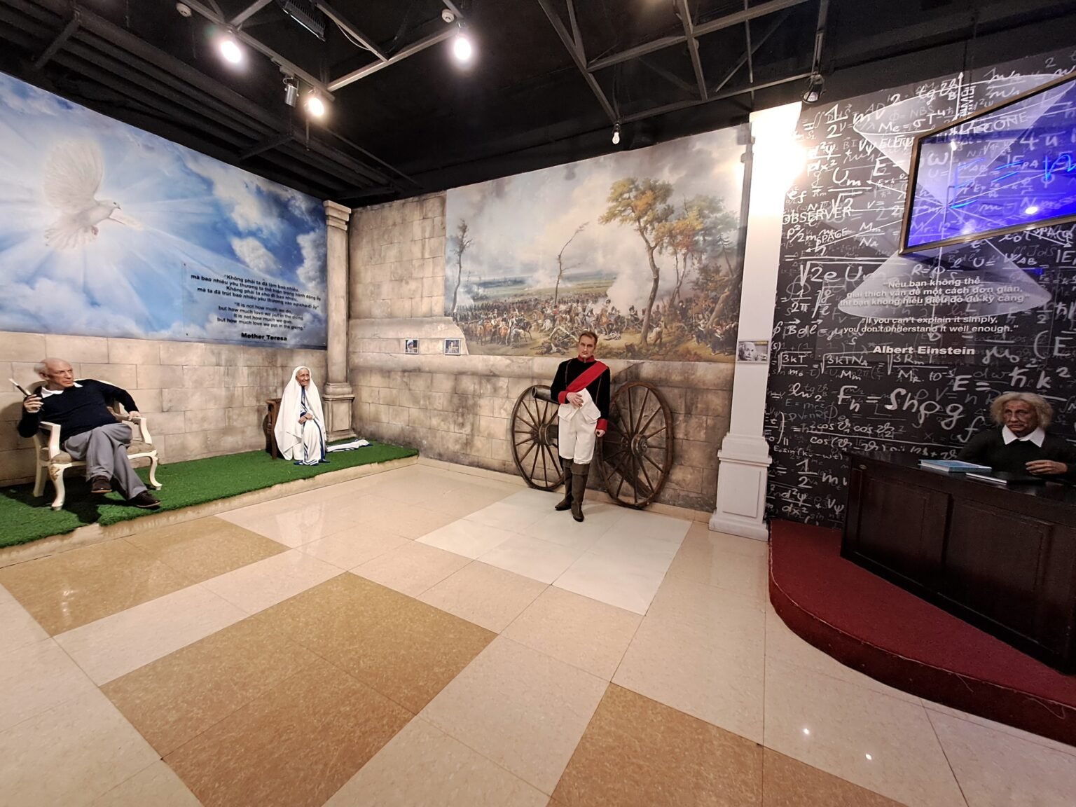Wax Museum, Ba Na Hills - Things to Do in Da Nang Vietnam