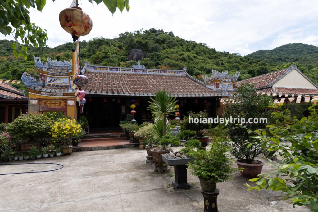 Hai Tang Pagoda, Cham Island - Things to Do in Hoi An Vietnam