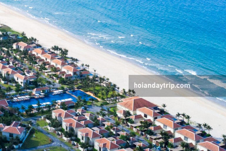 Non Nuoc Beach - The Most Beautiful Beach in Da Nang, Vietnam