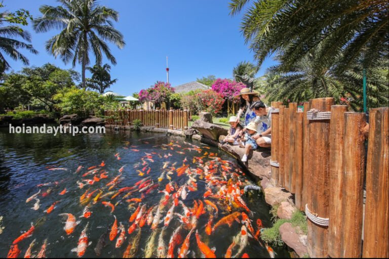 Koi Cafe - Eating at Hon Thom Island, Phu Quoc Vietnam